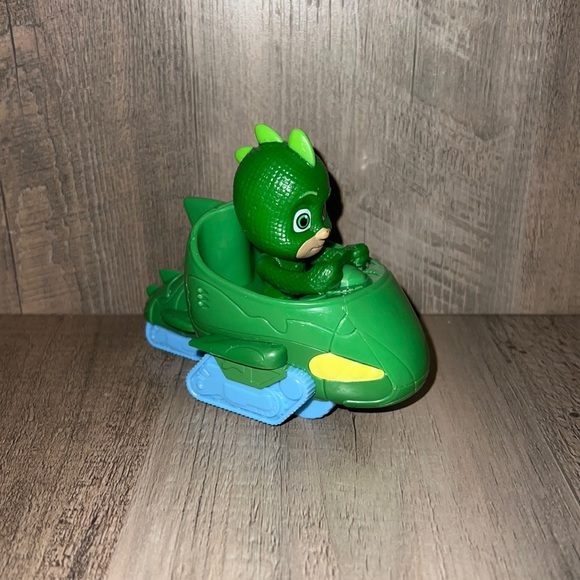 Toys | Pj Masks Gekko Mobile Vehicle W Attached Figure Just Play | Poshmark